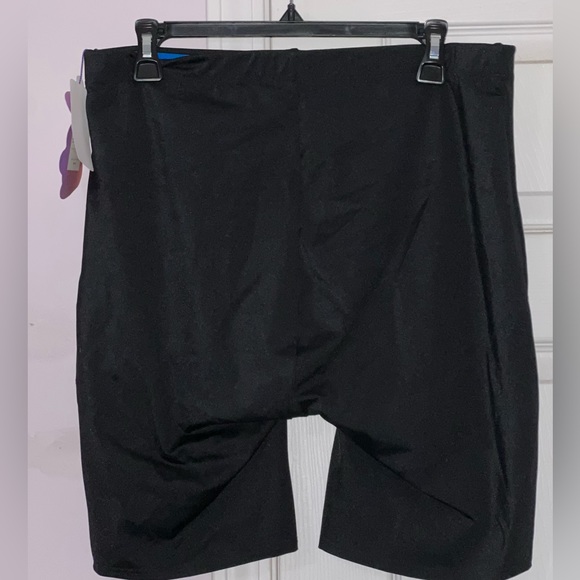 Yitty by Fabletics | Shorts | Yitty 2 Piece Biker Short And Bra Set ...